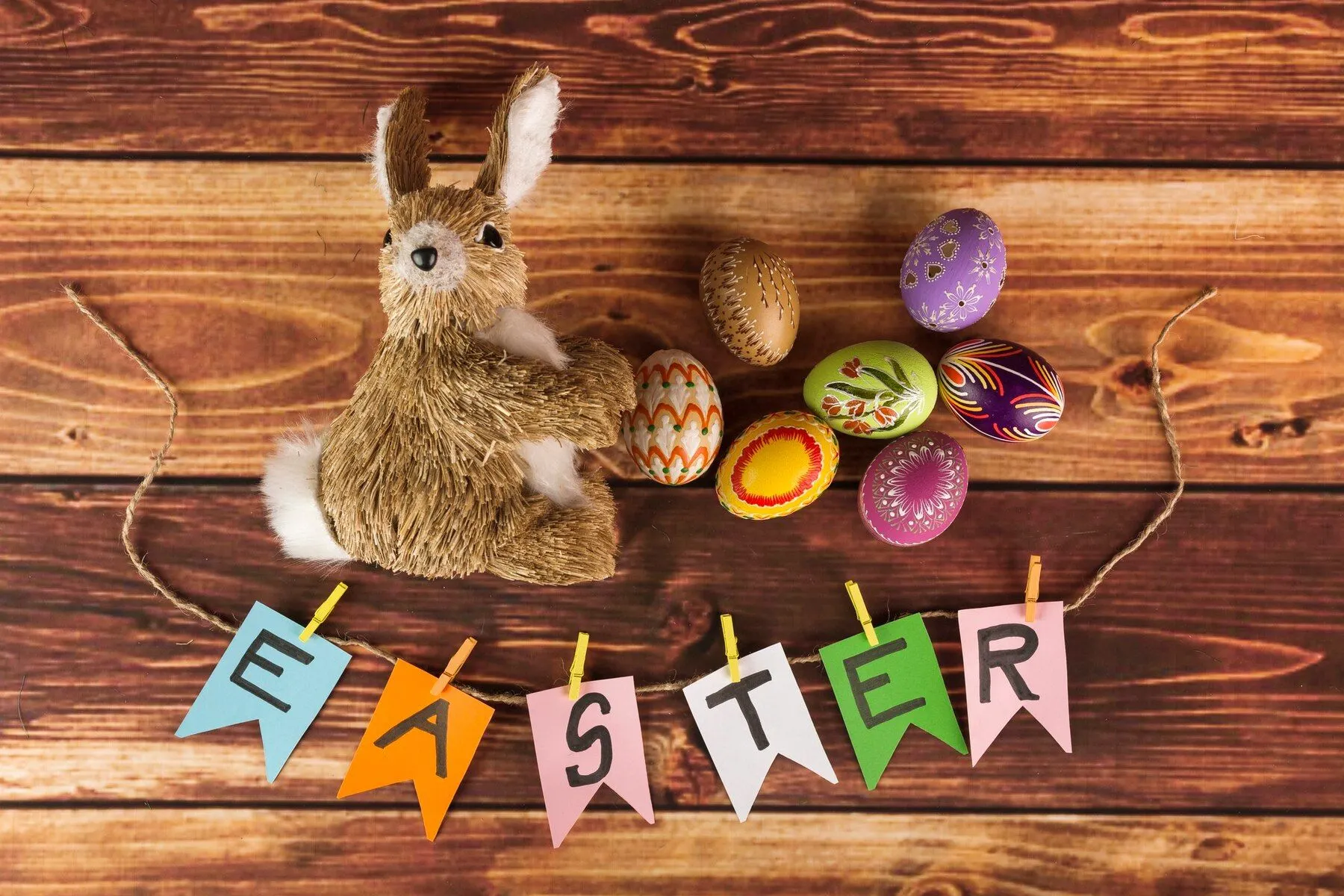 The best Easter crafts for kids! Discover fun and easy projects